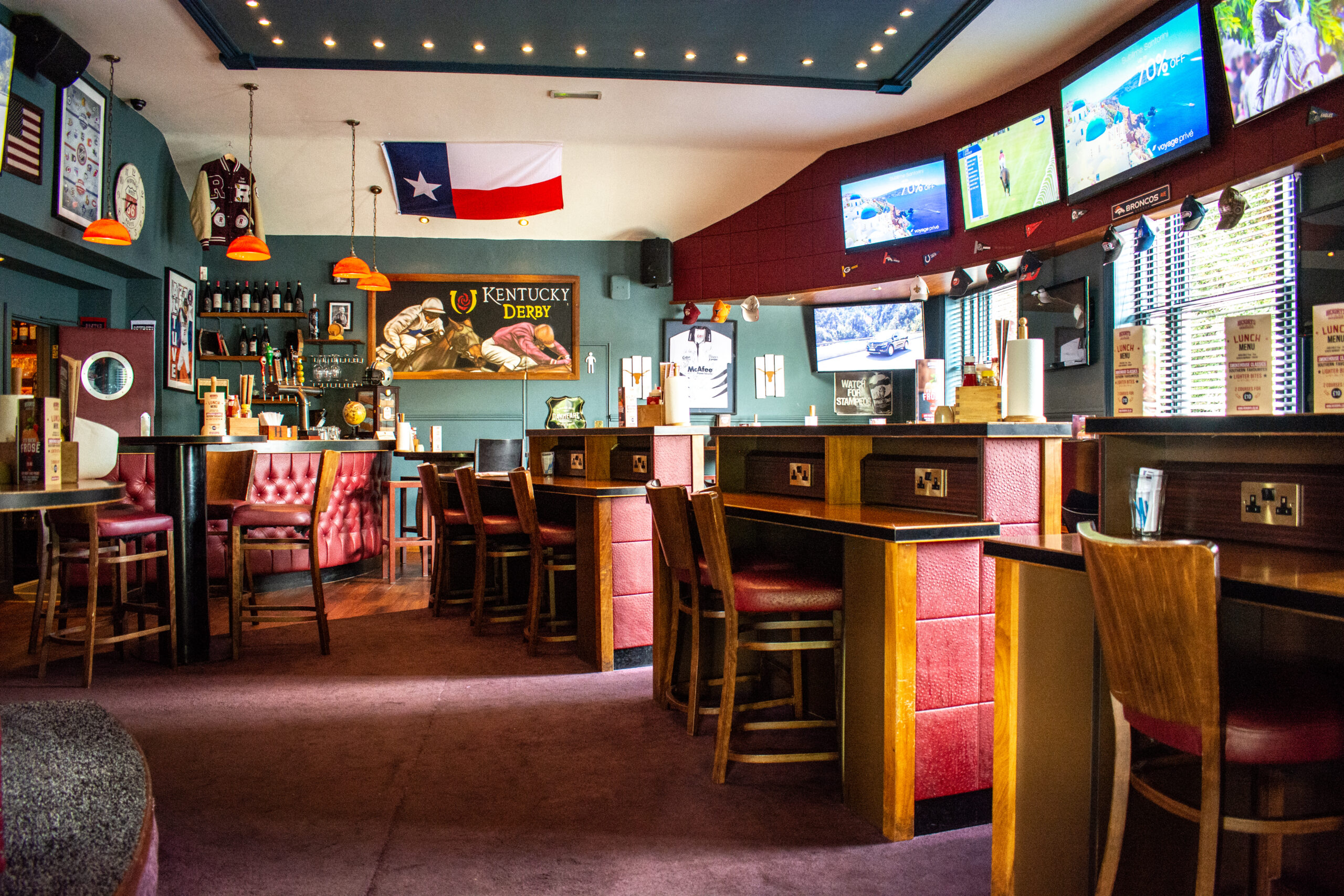 Contact - Audiolux | Custom Audio & Visual Installation | Electrical Design